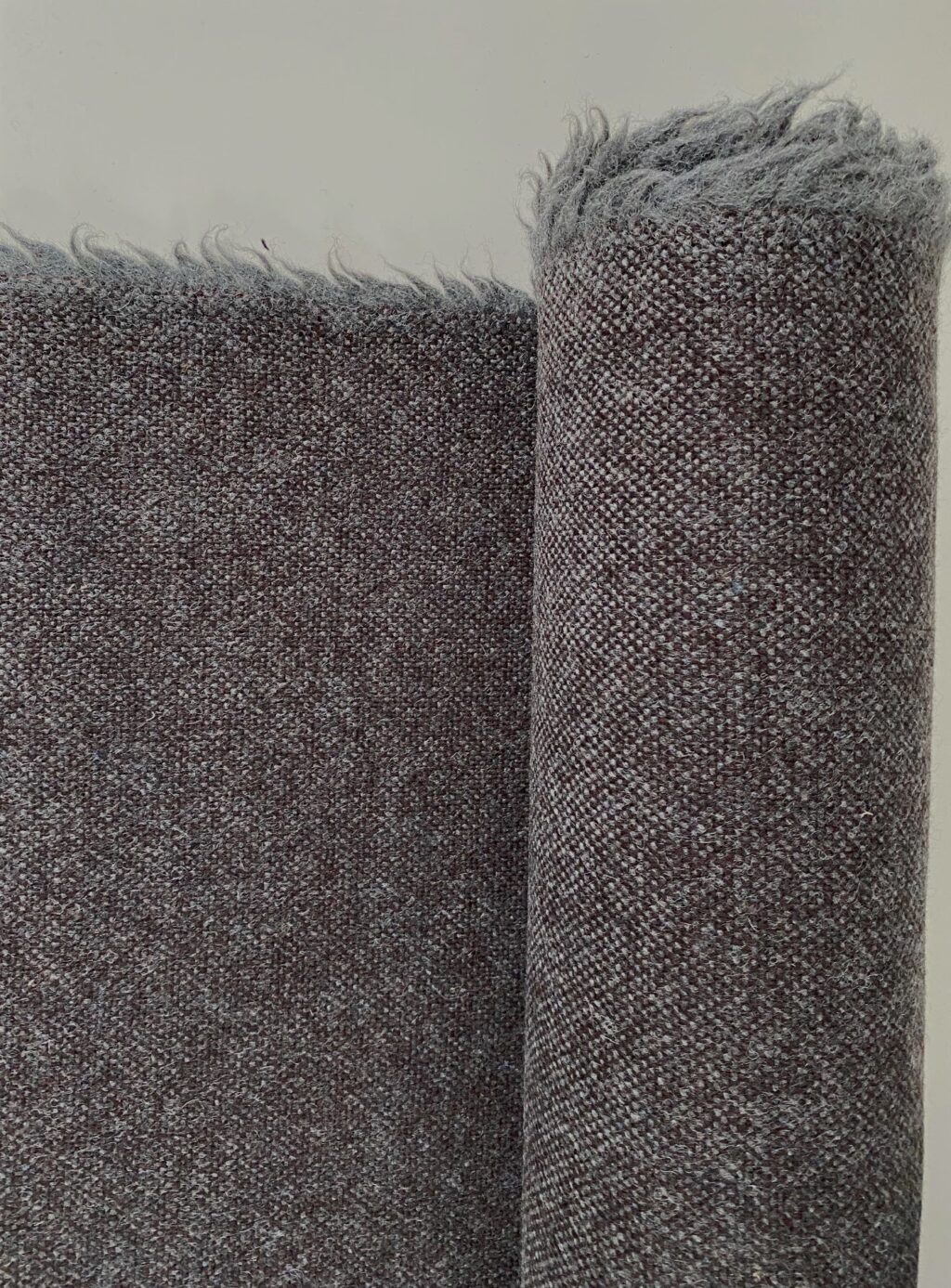 Bute Tweed 3501 Panther meubelstof vanaf 50% korting